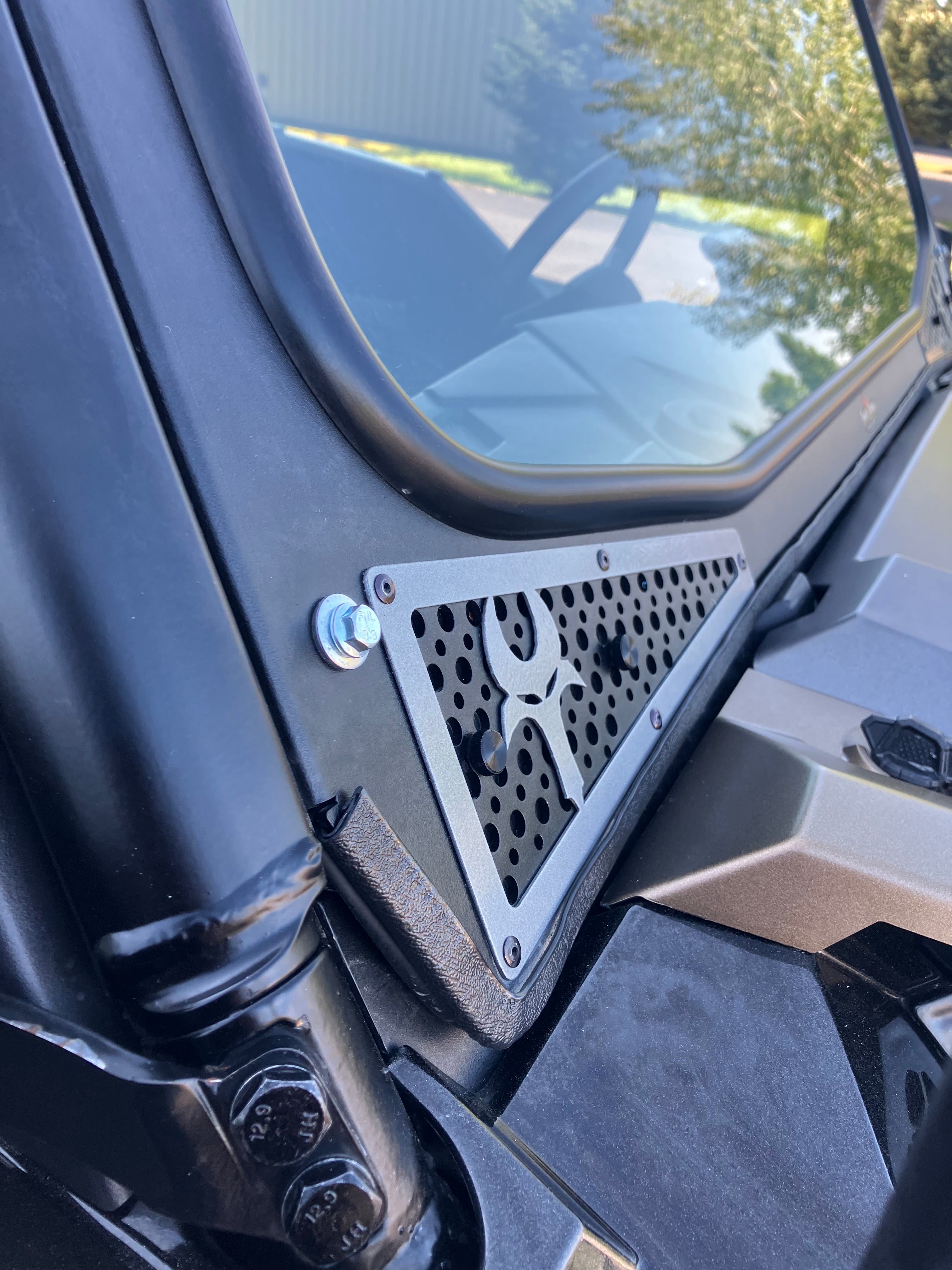 Polaris General Vented Glass Windshield – HeaterCraft Products LLC.